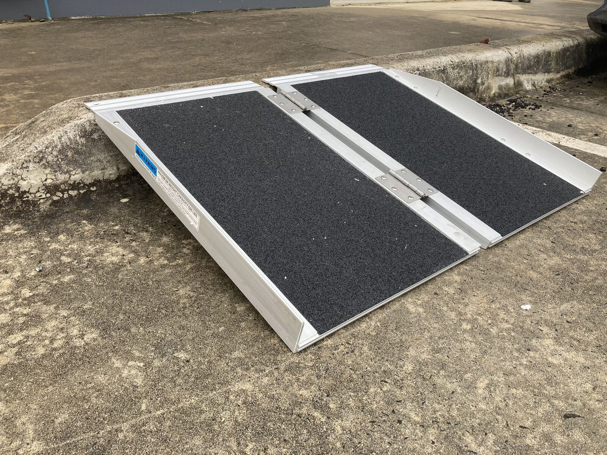 Ramptec 2 Foot Aluminium Wheelchair / Scooter Ramp Portable Folding Fo ...
